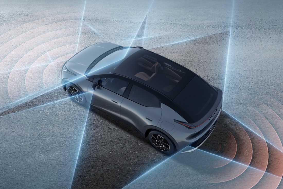 Lynkco 02